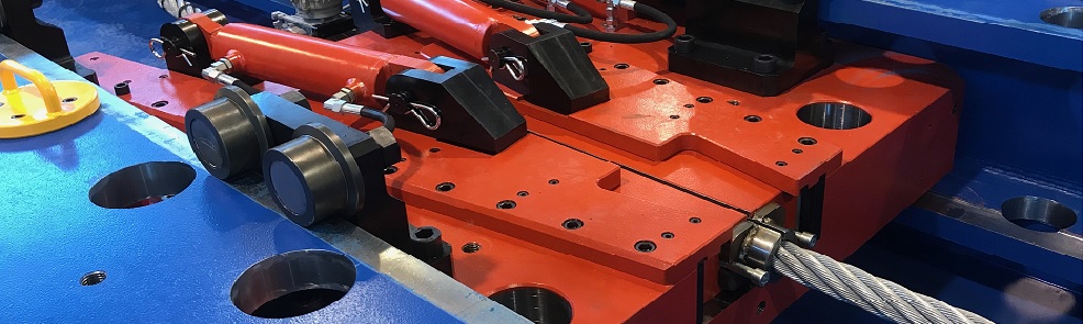 Clamping and compression fixtures - Labortech s.r.o.