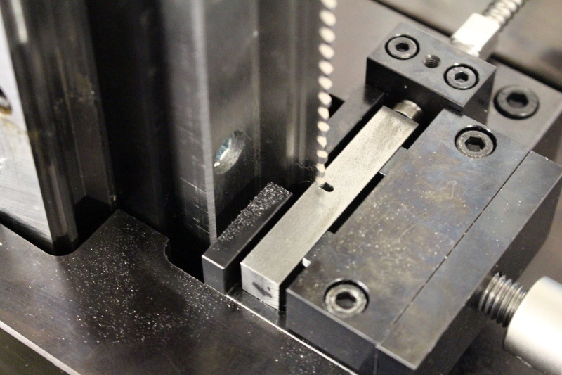 Notch broaching machine - Labortech s.r.o.