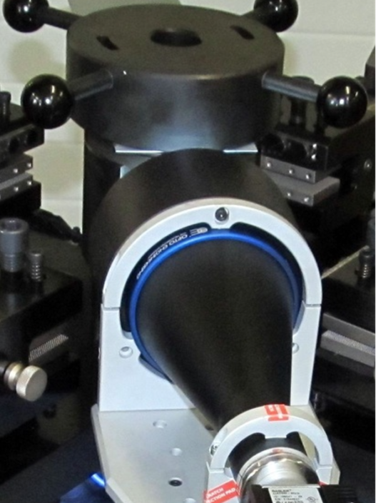 Universal-Sheet Metal Testing Machines - Labortech s.r.o.